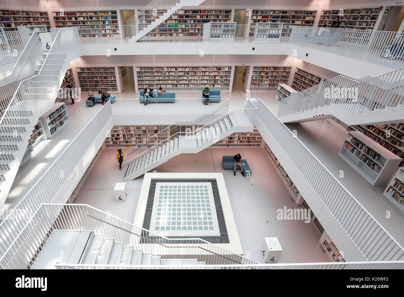 City library interior hi-res stock photography and images - Alamy