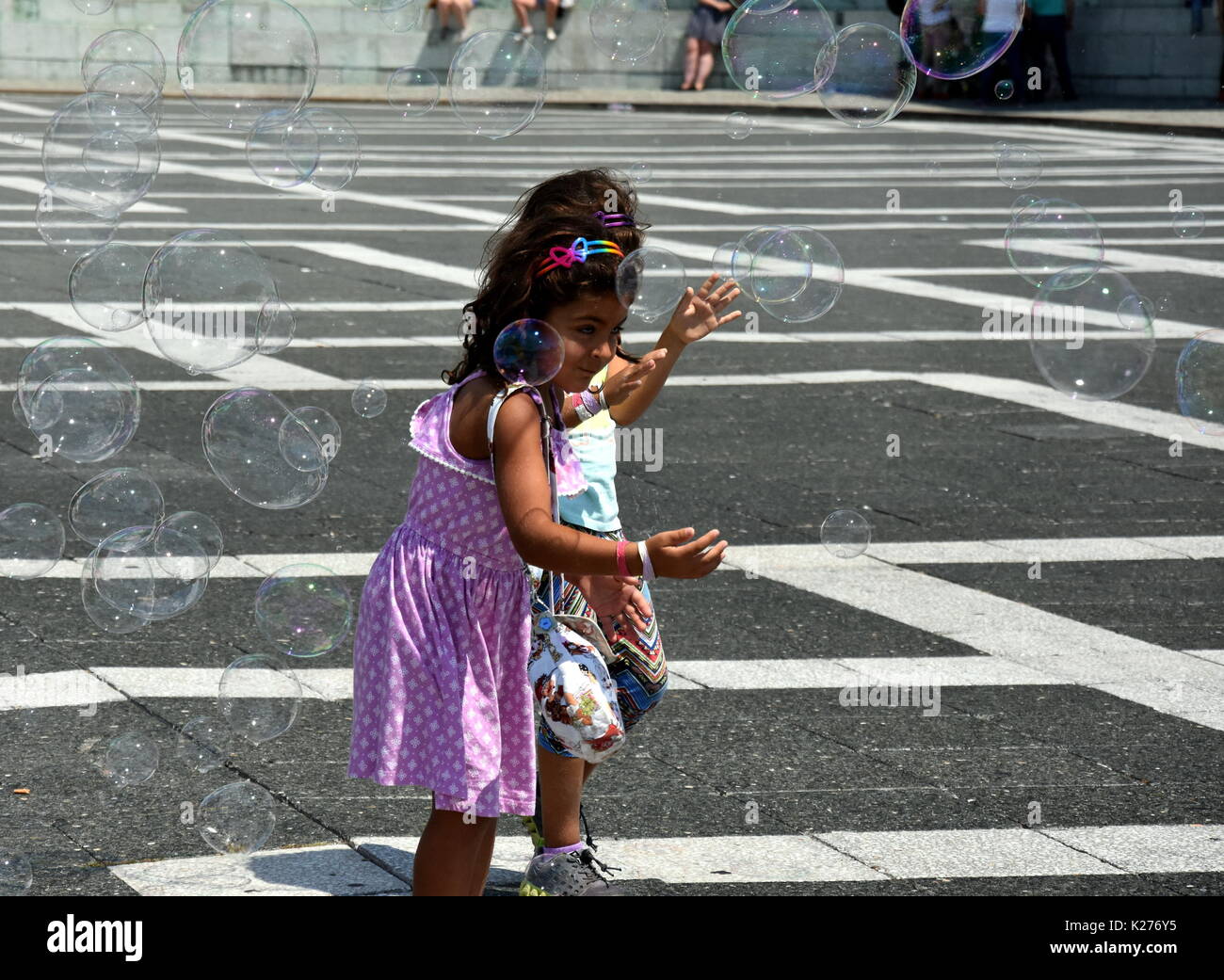 Child bubbles movement hi-res stock photography and images - Alamy