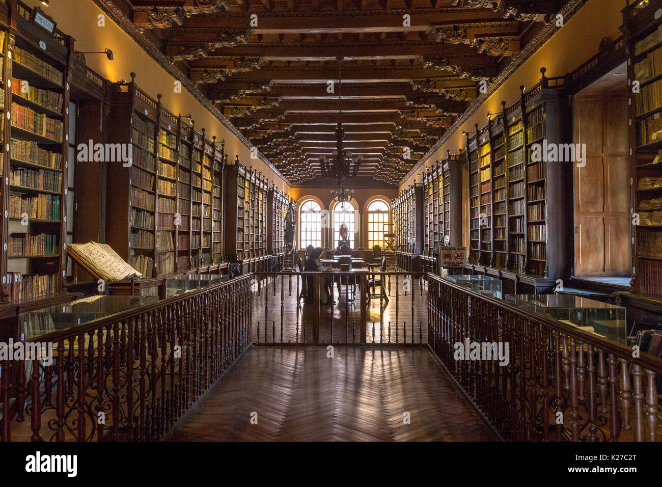 Peru library hi-res stock photography and images - Alamy