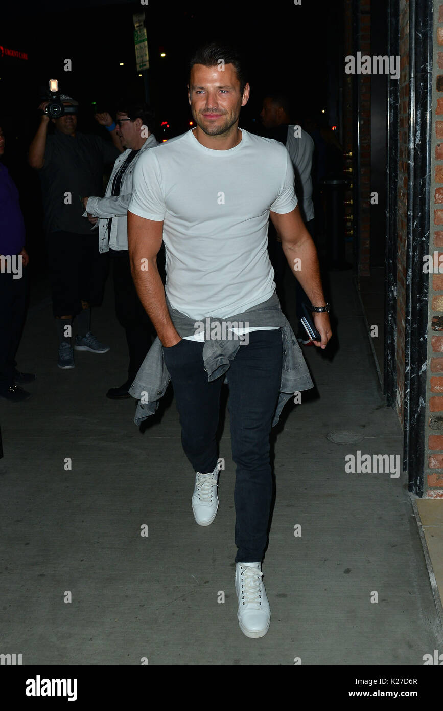 Mark Wright out at Tao Restaurant and Lounge in Hollywood. Featuring ...
