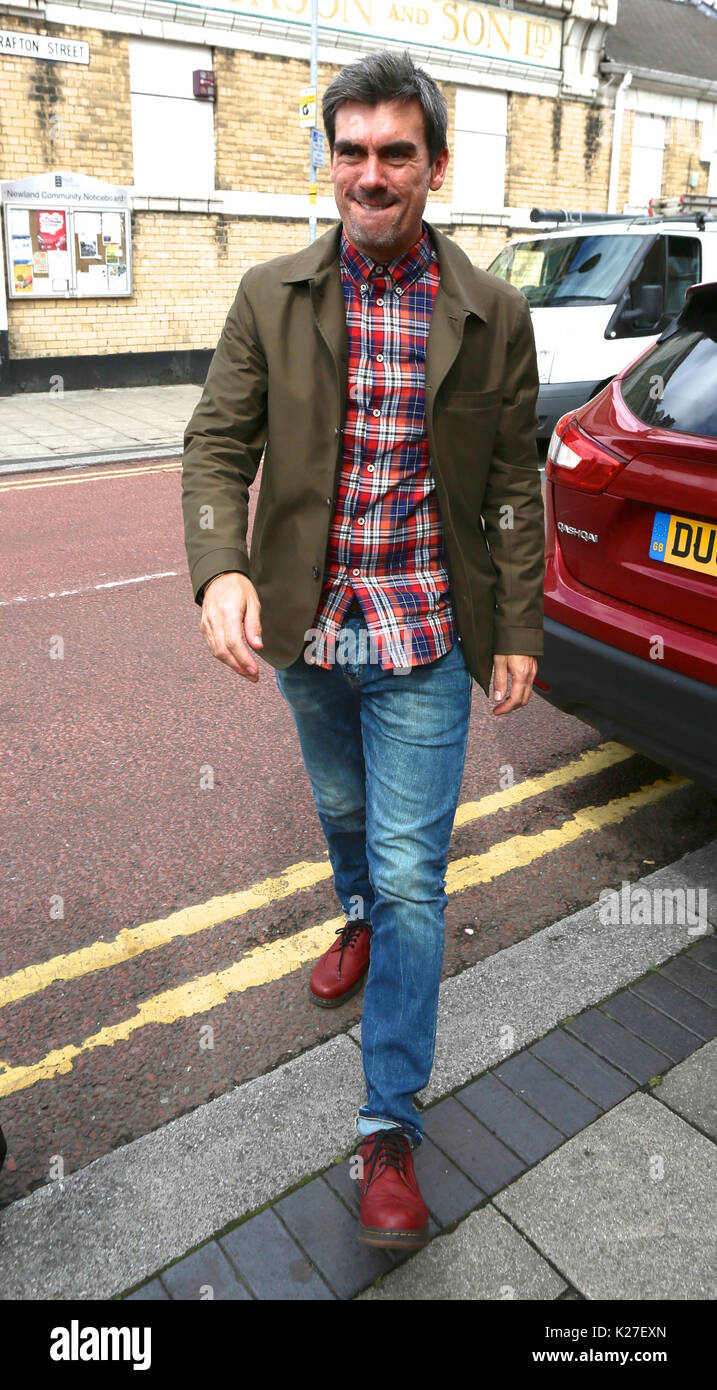 Emmerdale star Jeff Hordley meets fans during a visit to Hull ...