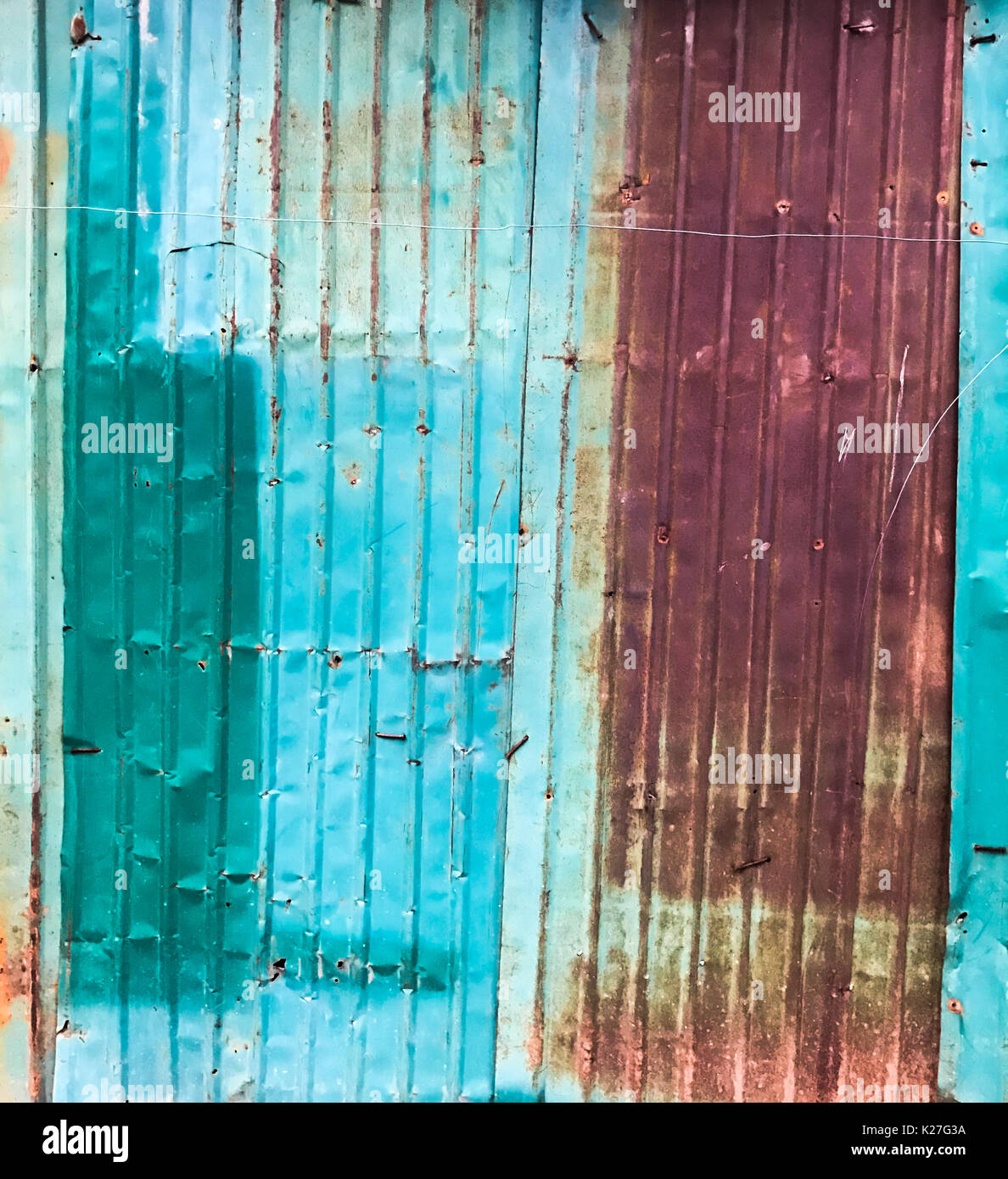 Oxidized zinc wall hi-res stock photography and images - Alamy
