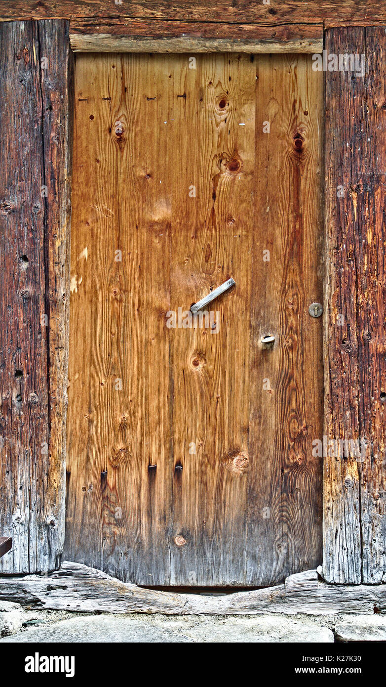 Wood door frame hi-res stock photography and images - Alamy