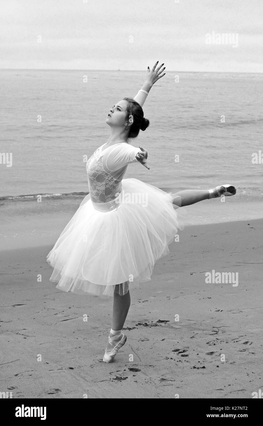 Ballerina beach ballerina hi-res stock photography and images - Alamy