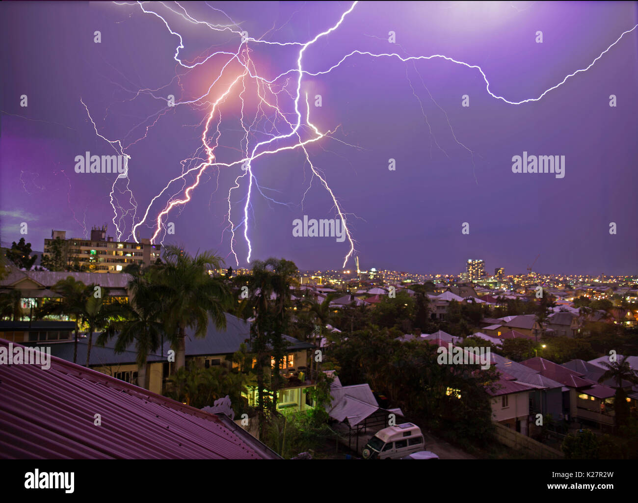 Time Lapse Lightning Storm over Brisbane Stock Photo - Alamy