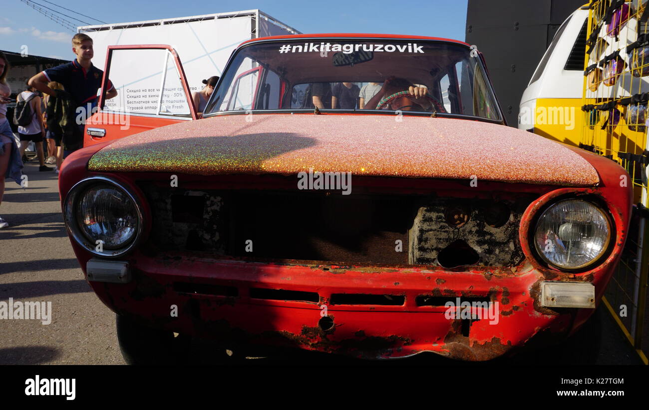 Cars on Sale and car show in Russia Stock Photo - Alamy