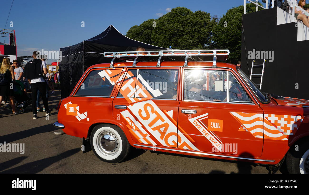 Cars on Sale and car show in Russia Stock Photo - Alamy