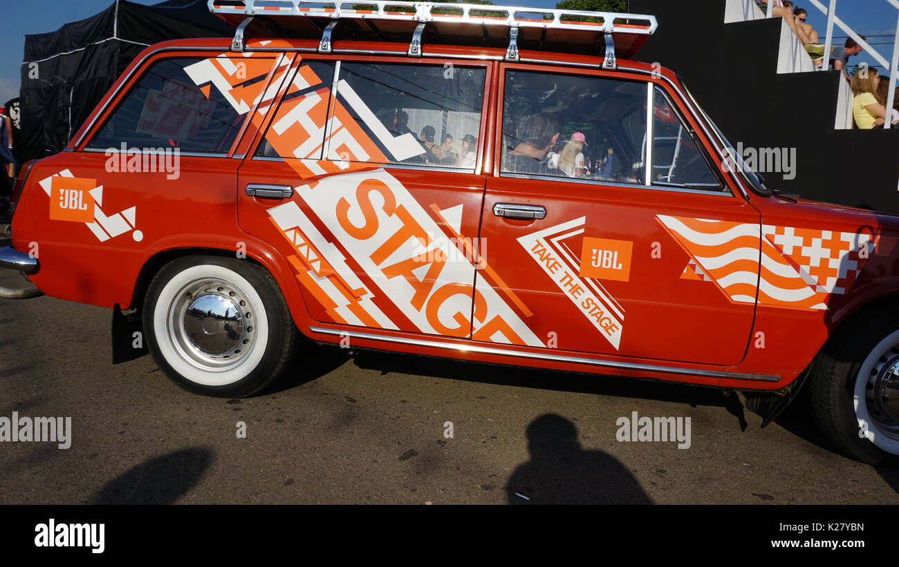 Cars on Sale and car show in Russia Stock Photo - Alamy
