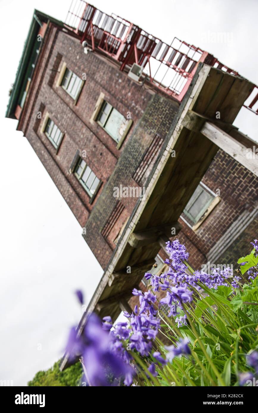 Barton Aqueduct bridge taking the Bridgewater Canal over the Manchester ...