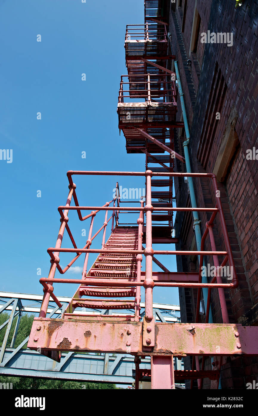 Barton Aqueduct bridge taking the Bridgewater Canal over the Manchester ...