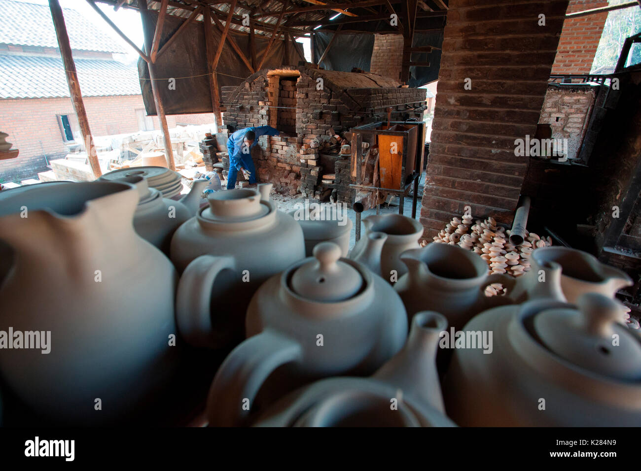 Africa,Malawi,Lilongwe district, Dedza pottery. Pottery industry Stock ...
