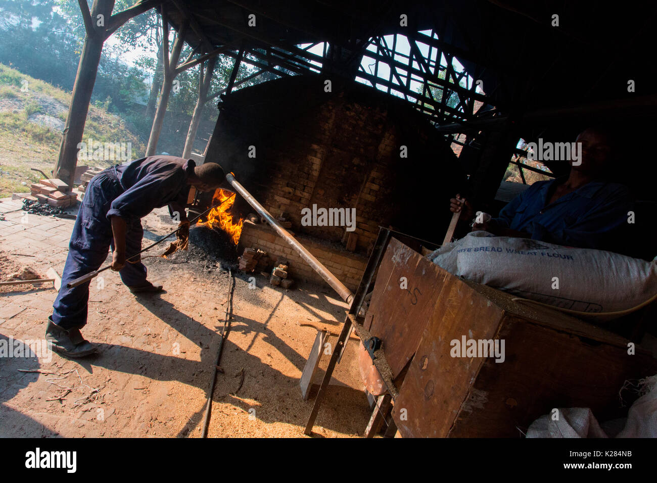 Africa,Malawi,Lilongwe district, Dedza pottery. Pottery industry Stock ...