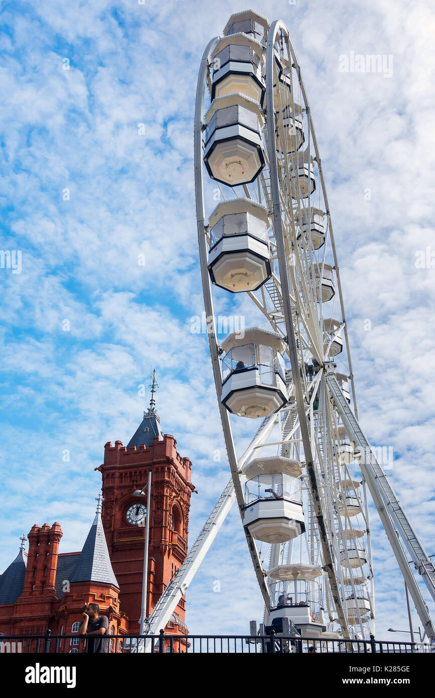 Cardiff bay ferris wheel hi-res stock photography and images - Alamy