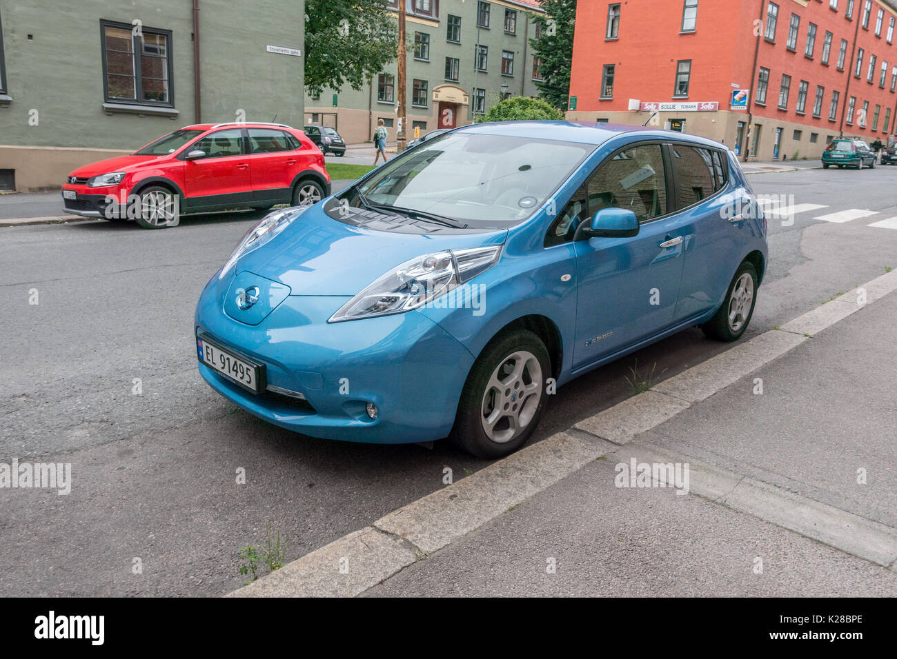 Oslo green electric car hi-res stock photography and images - Alamy