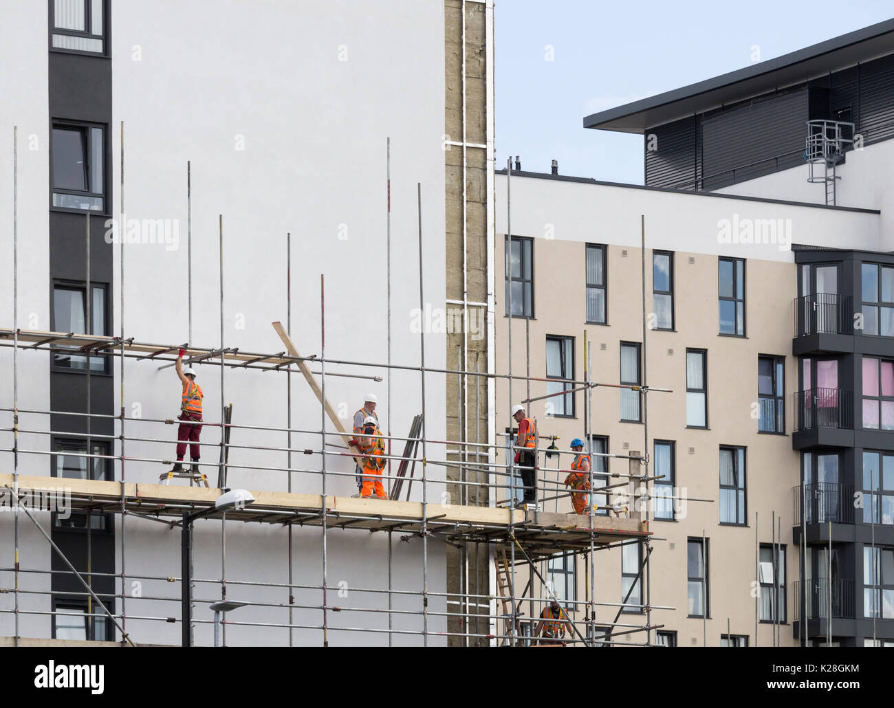 Tower block cladding hi-res stock photography and images - Alamy