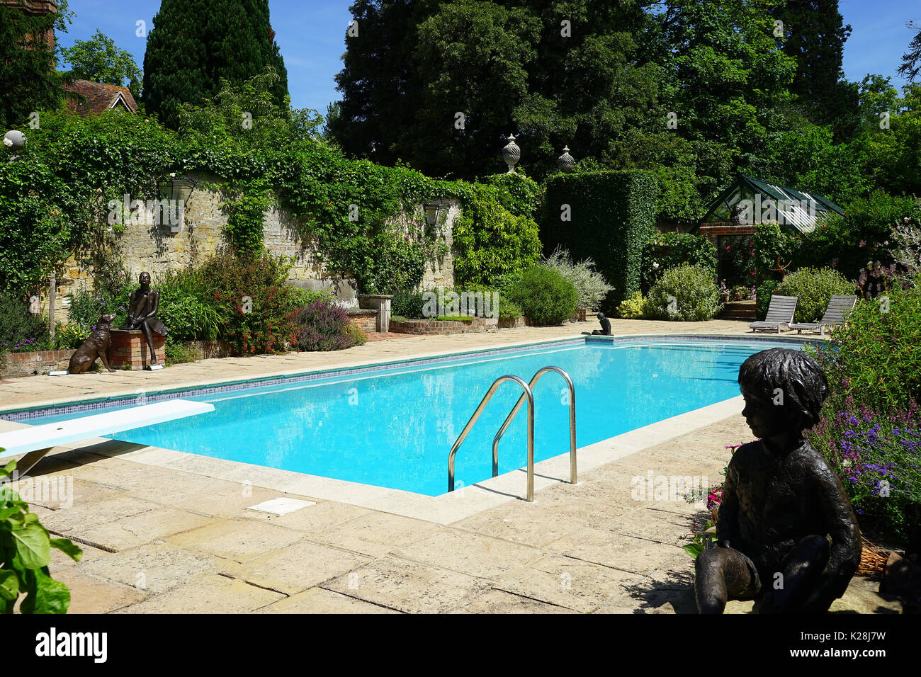 The swimming pool at Pashley Manor Gardens Stock Photo - Alamy