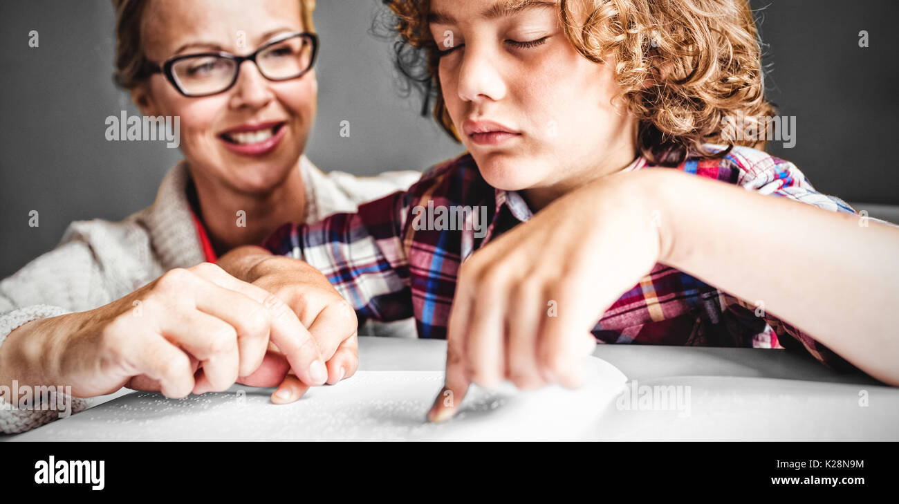 Blind child classroom hi-res stock photography and images - Alamy
