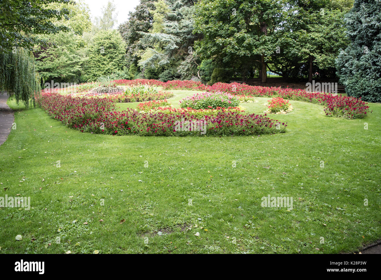 The Arboretum in the city of Nottingham showing Garden and Bedding ...
