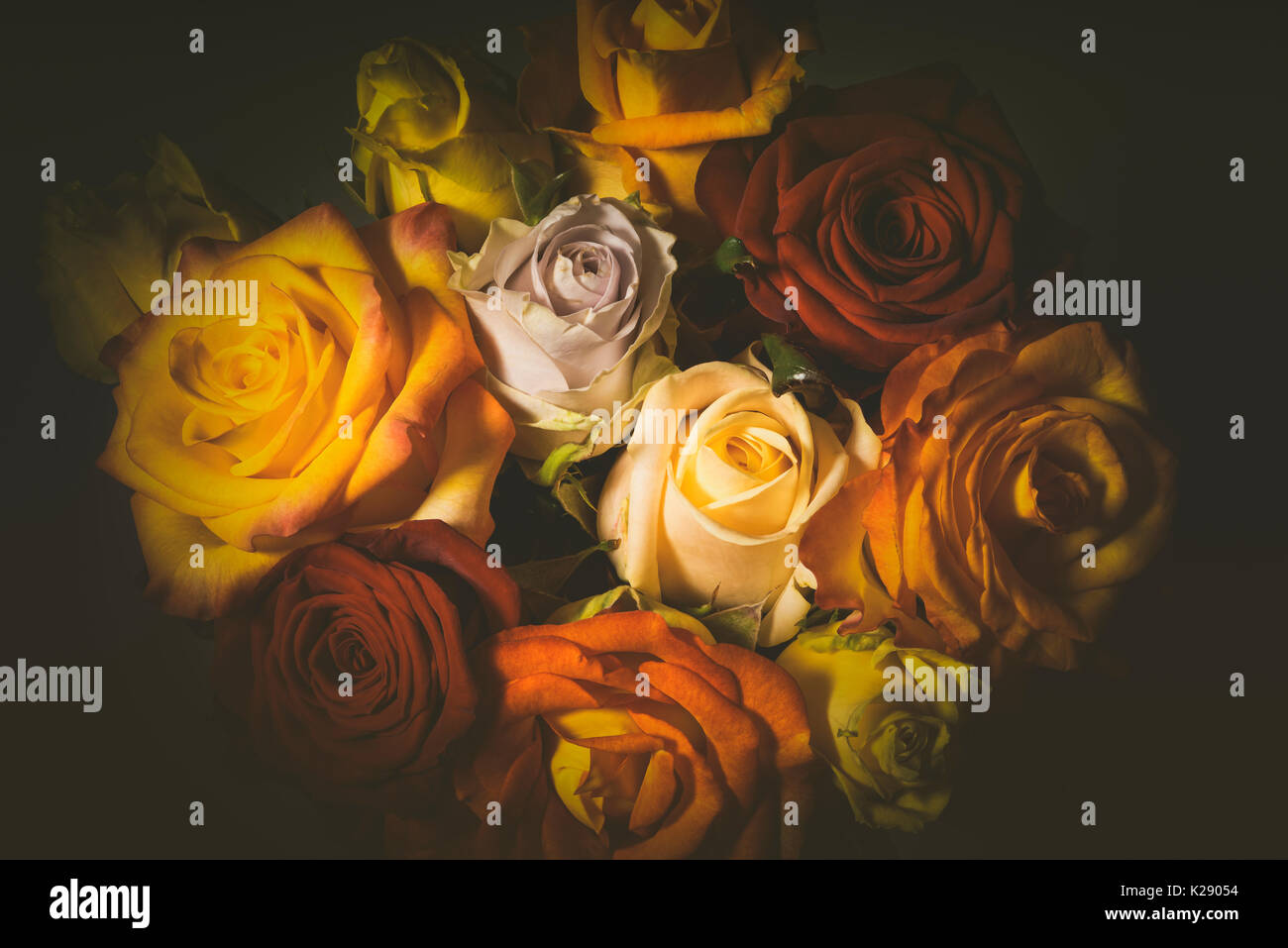 Flower bouquet images hi-res stock photography and images - Alamy