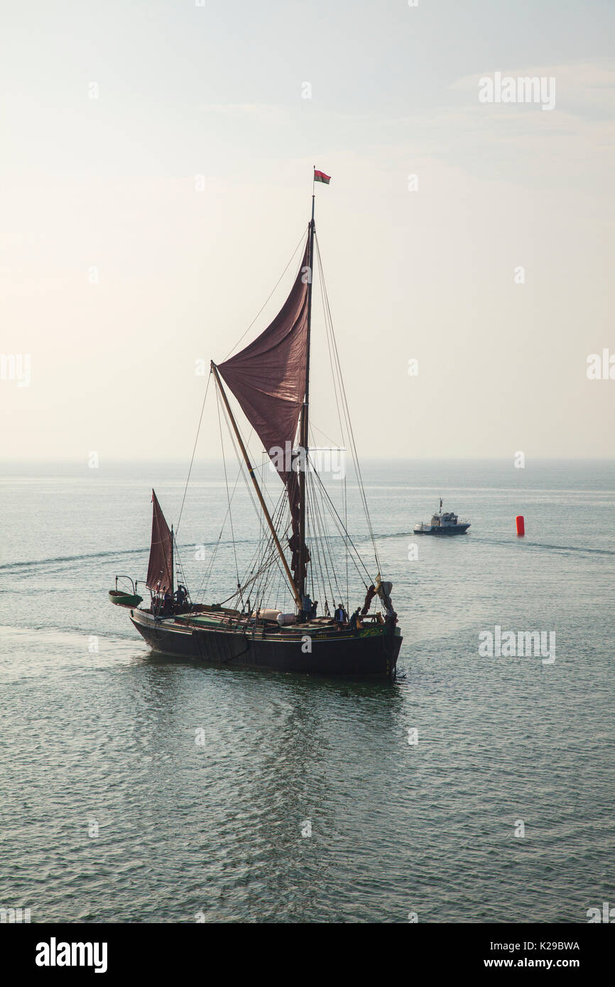 Thames Barge 'Pudge' Preparing to Start 54th Annual Barge Match off ...