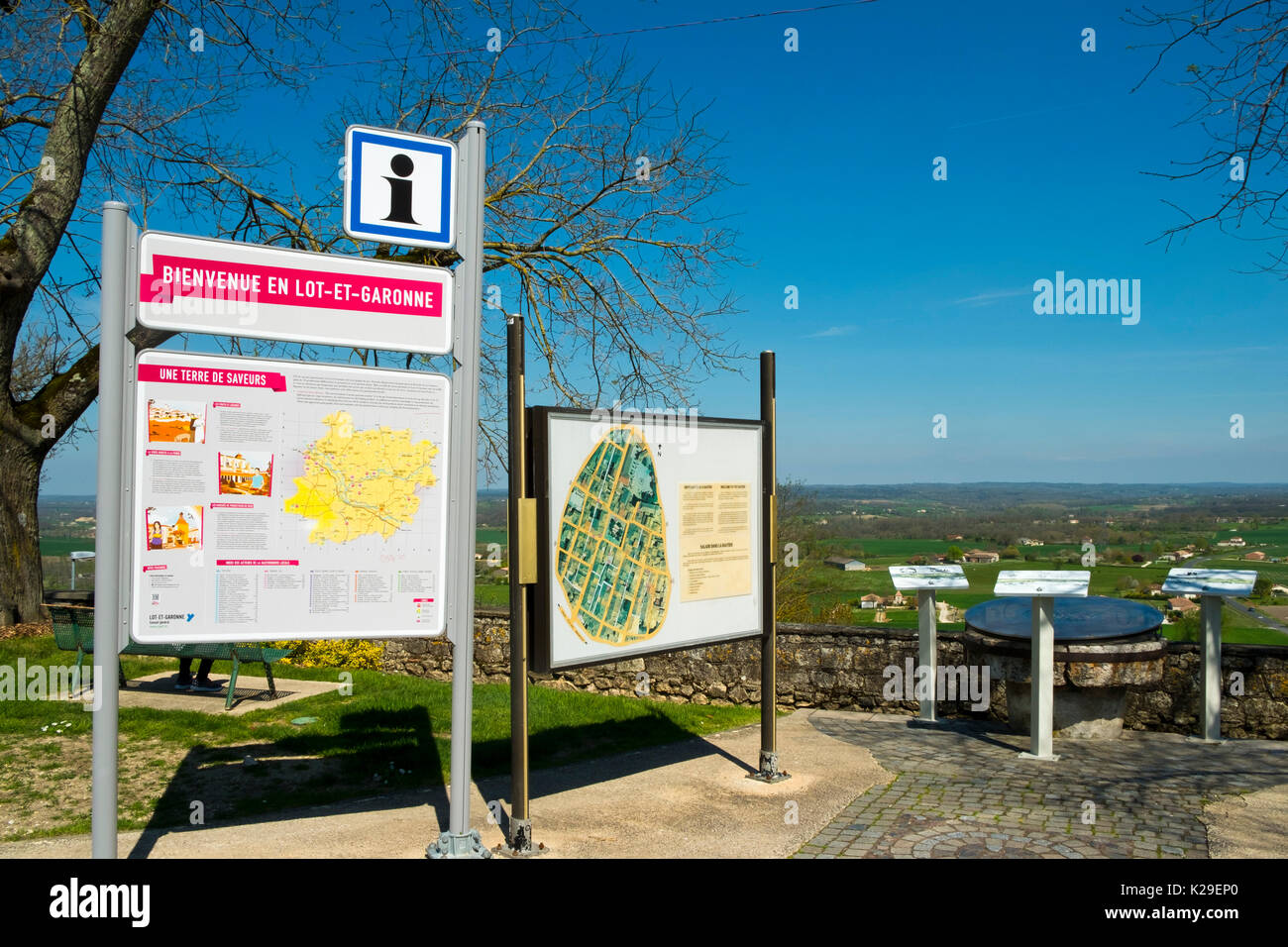Medieval town map hi-res stock photography and images - Alamy