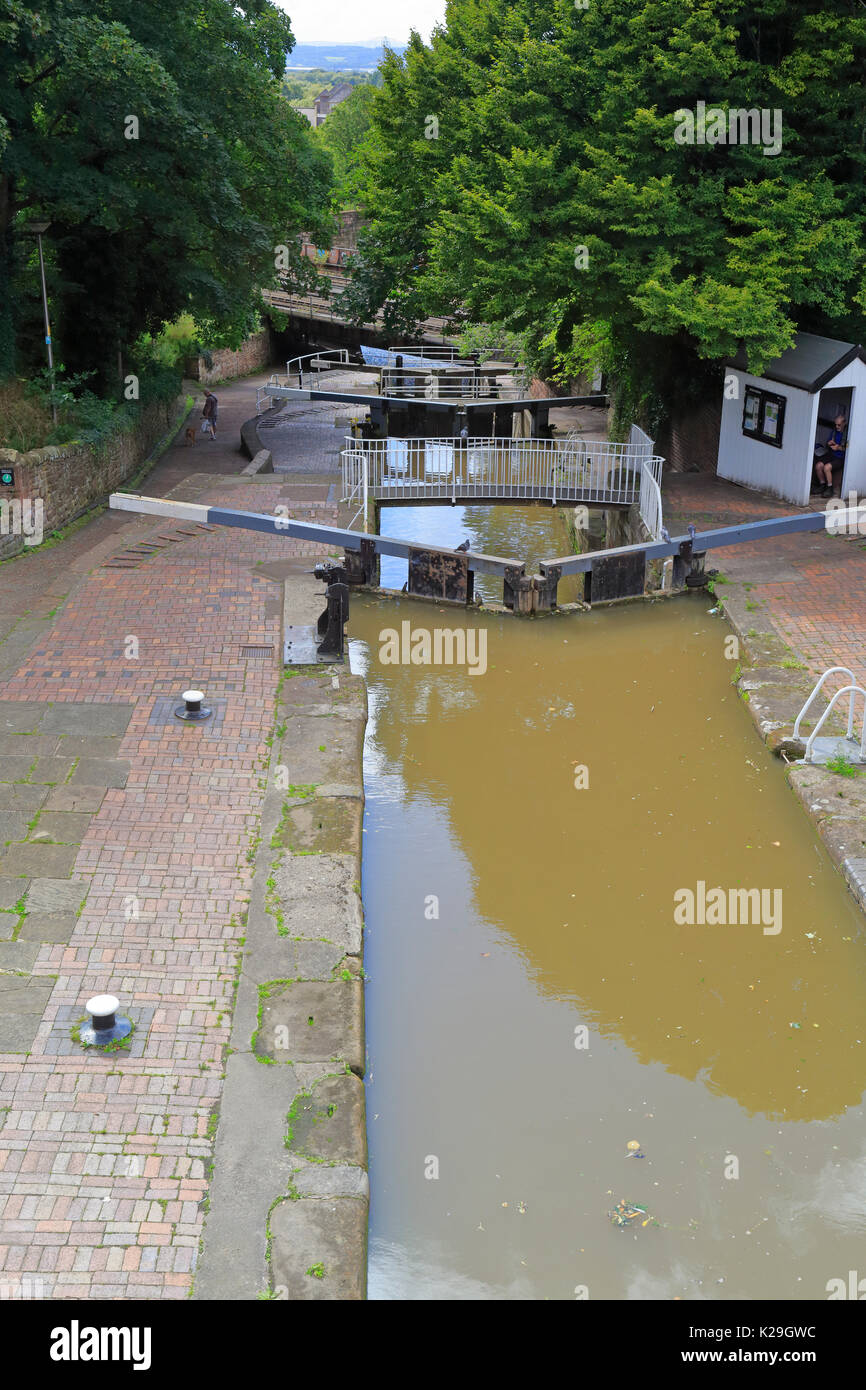 Northgate Staircase Lock on the Shropshire Union Canal, Chester ...