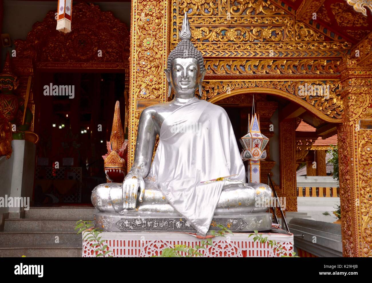 Silver buddha hi-res stock photography and images - Alamy