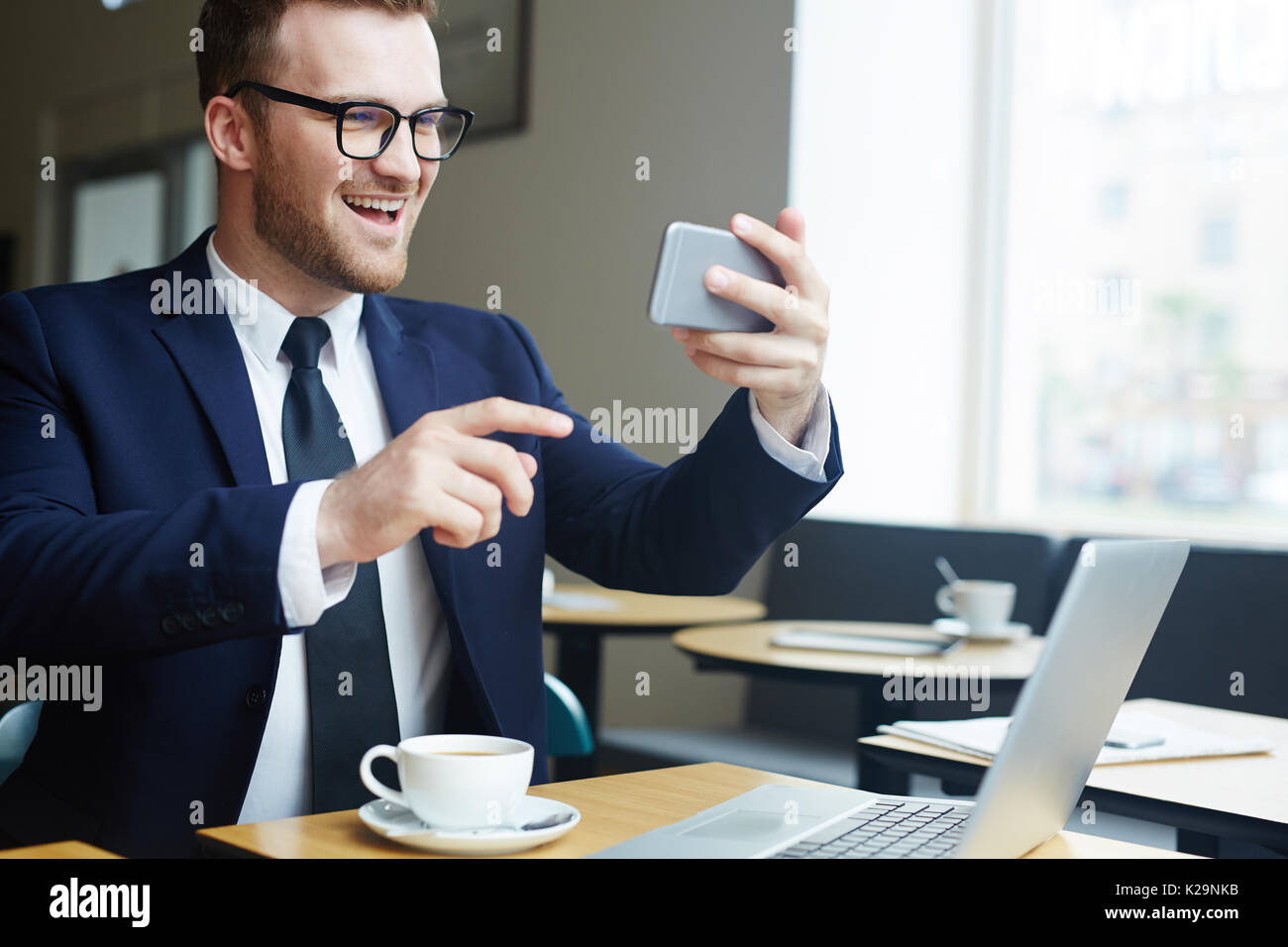 Gadget one person hi-res stock photography and images - Alamy