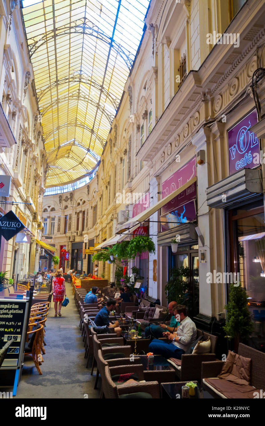 Old Town Bucharest High Resolution Stock Photography and Images - Alamy