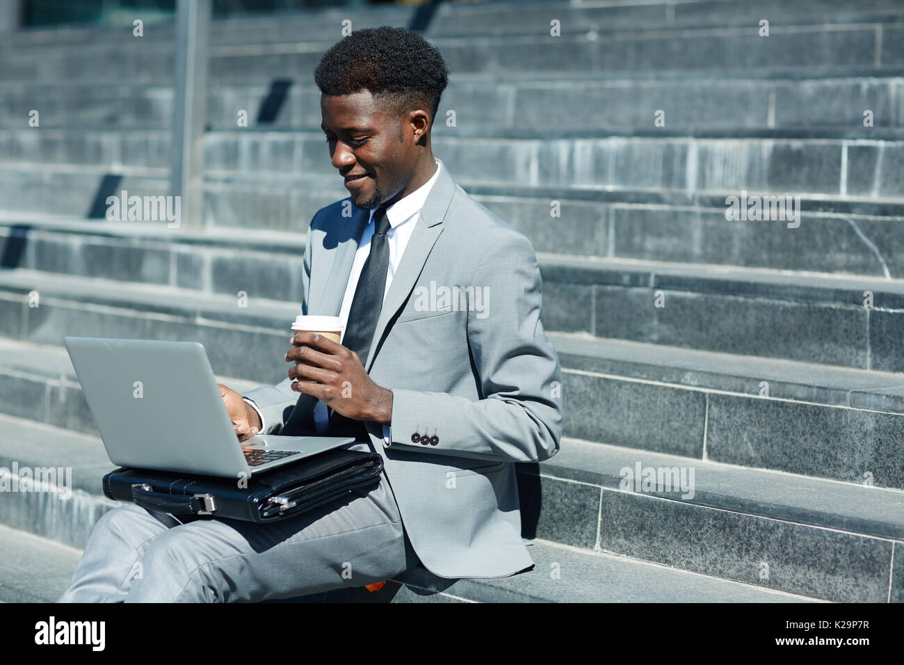 African american man hunting hi-res stock photography and images - Alamy