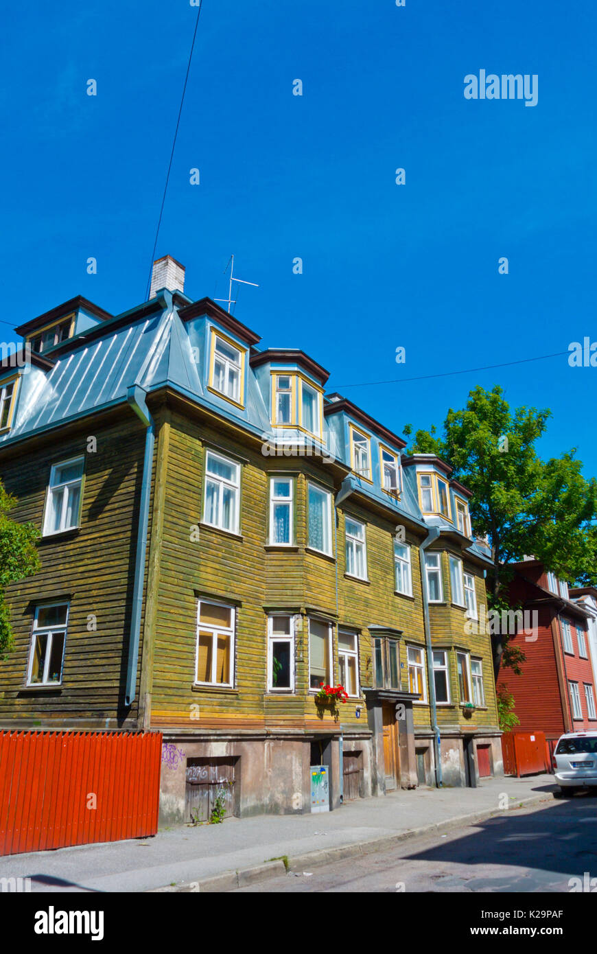 Tallinn kalamaja district estonia hi-res stock photography and images ...