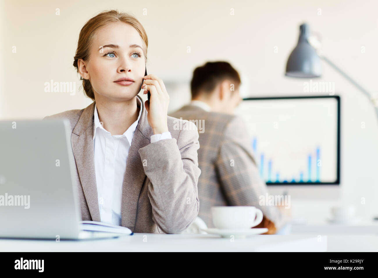 Technology human organization hi-res stock photography and images - Alamy