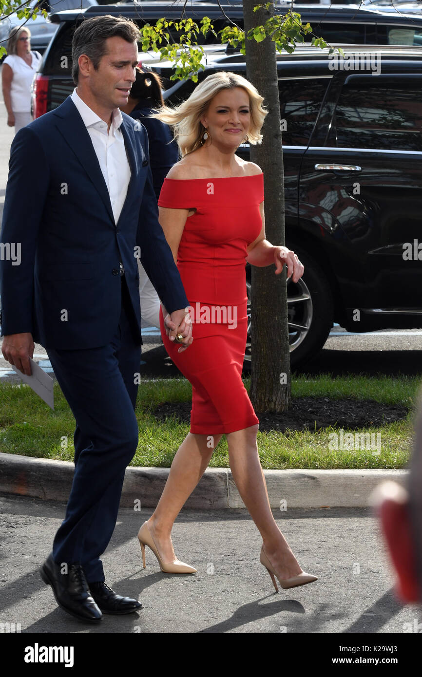 Megyn kelly and douglas brunt hi-res stock photography and images - Alamy