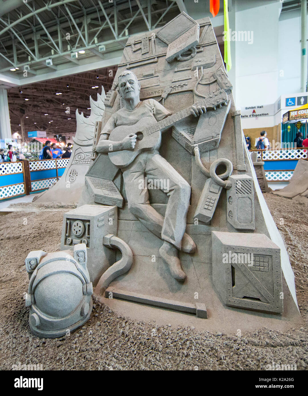 Toronto, Canada. 29th Aug, 2017. "Space Oddity", sand sculpture of ...