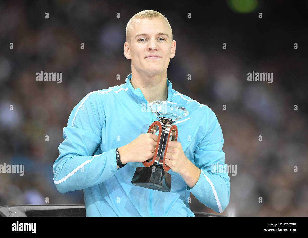Sam Kendricks (USA) poses with the IAAF Diamond League pole vault ...