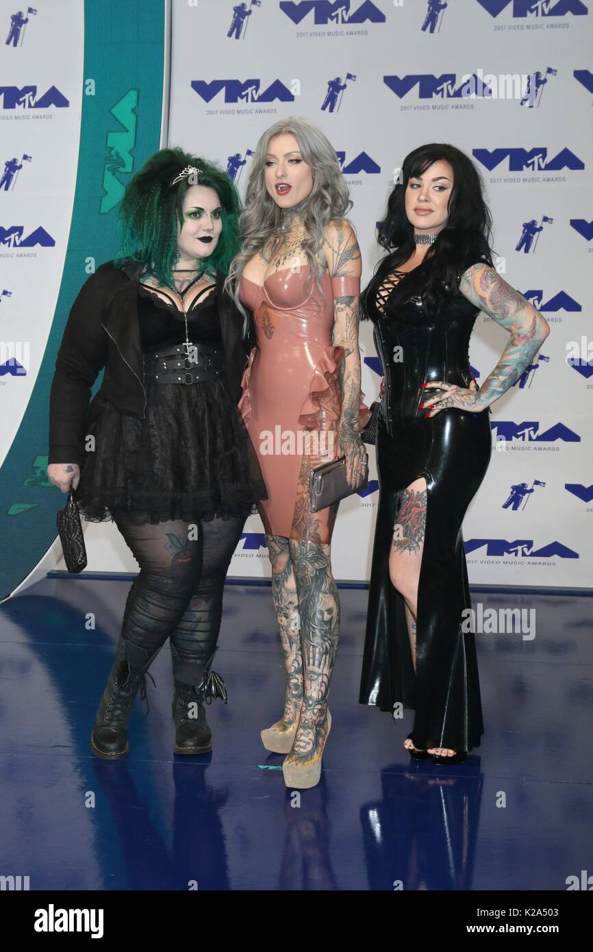 Nikki simpson hi-res stock photography and images - Alamy