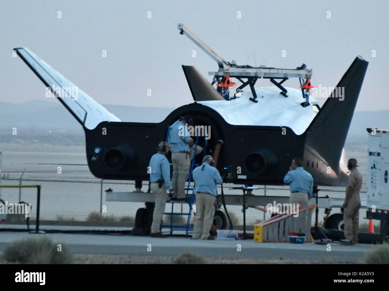 Captive flight test hi-res stock photography and images - Alamy