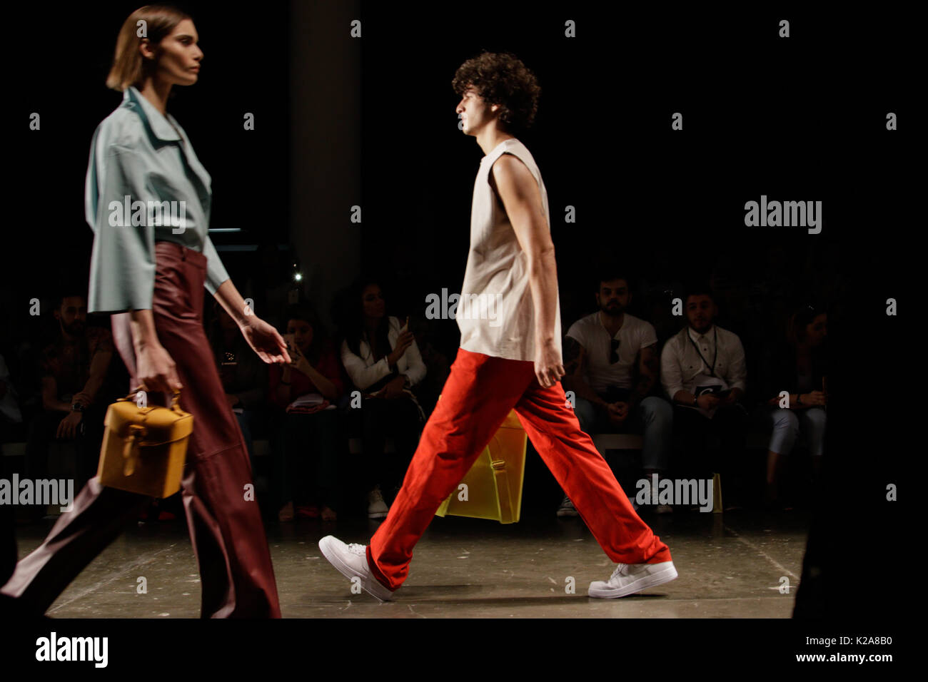 Sao Paulo, Brazil. 30th Aug, 2017. A model walks at Top 5 : Borana ...