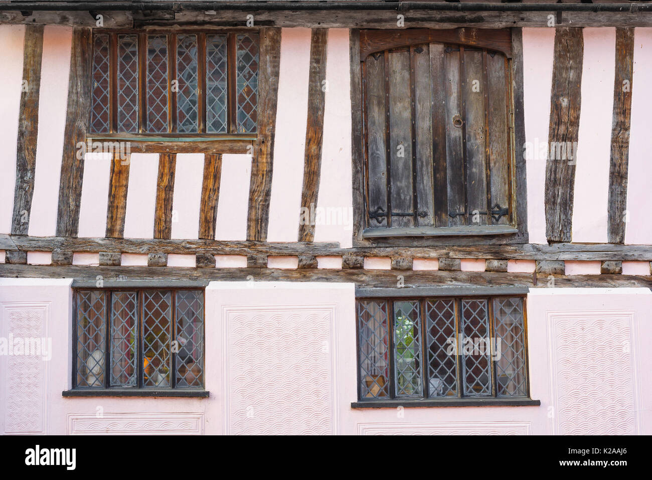 Half timbered medieval building hi-res stock photography and images - Alamy
