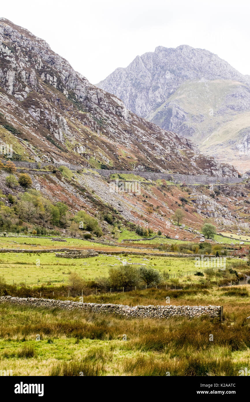 Breathtaking painting hi-res stock photography and images - Alamy