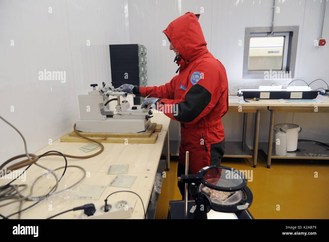University of Milano Bicocca (Italy), EuroCold laboratory for the ...
