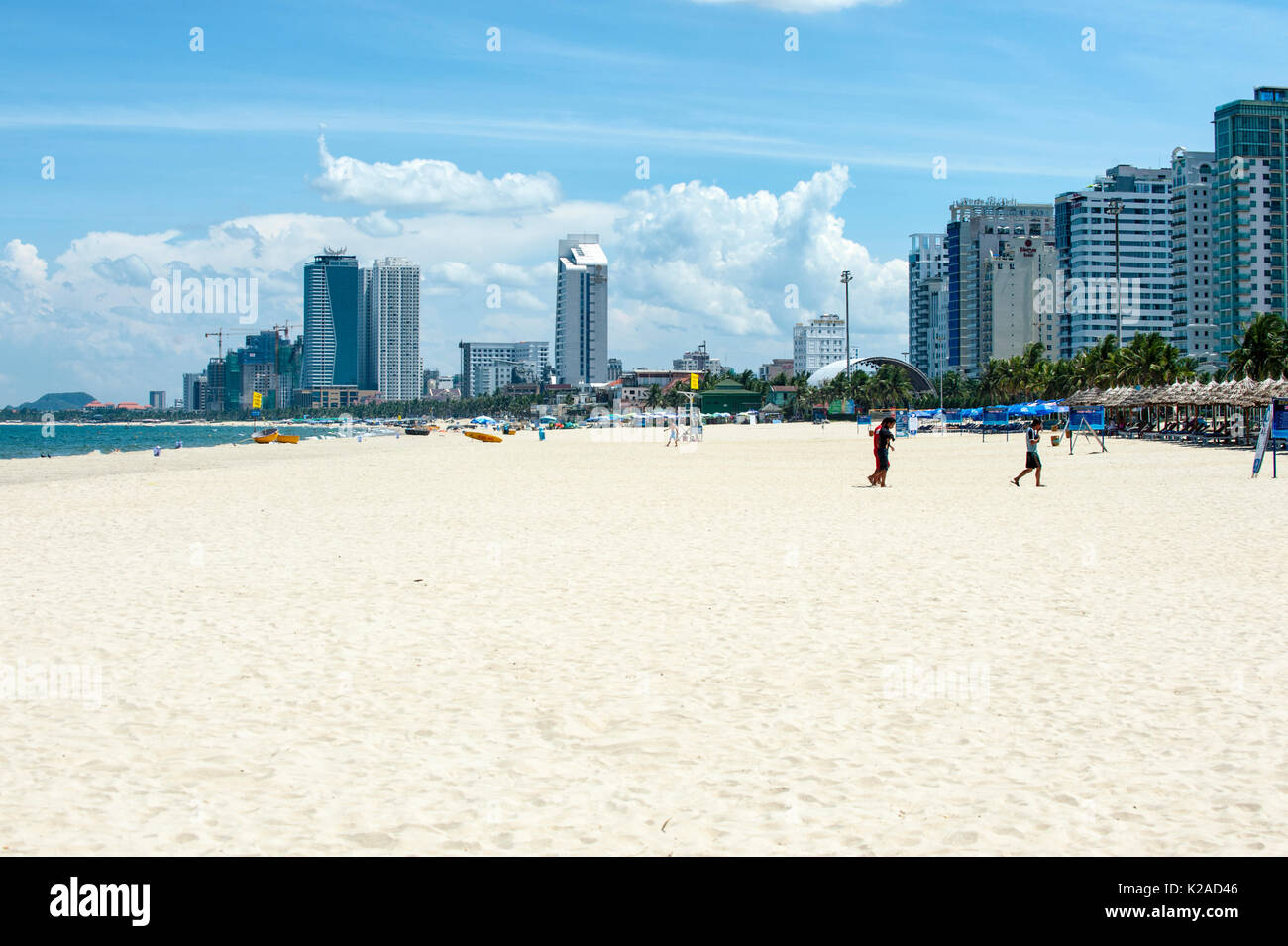 Da nang beach hi-res stock photography and images - Alamy