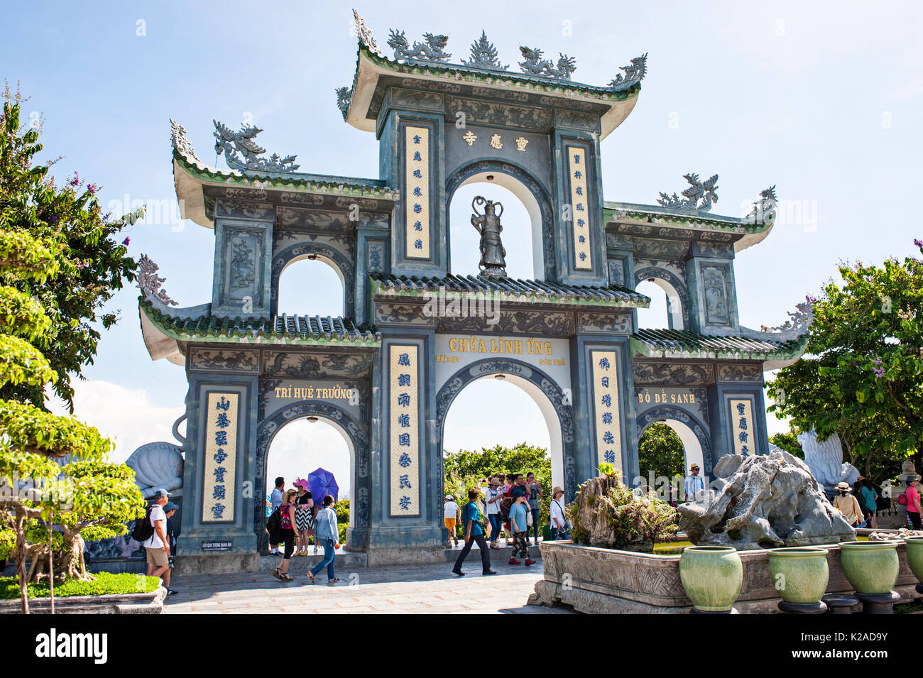 Linh Ung Pagoda, Lady Buddha Temple, Da Nang, Vietnam Stock Photo - Alamy
