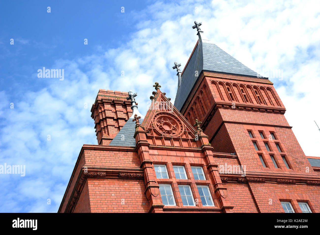 Pierhead building caerdydd cymru wales hi-res stock photography and ...