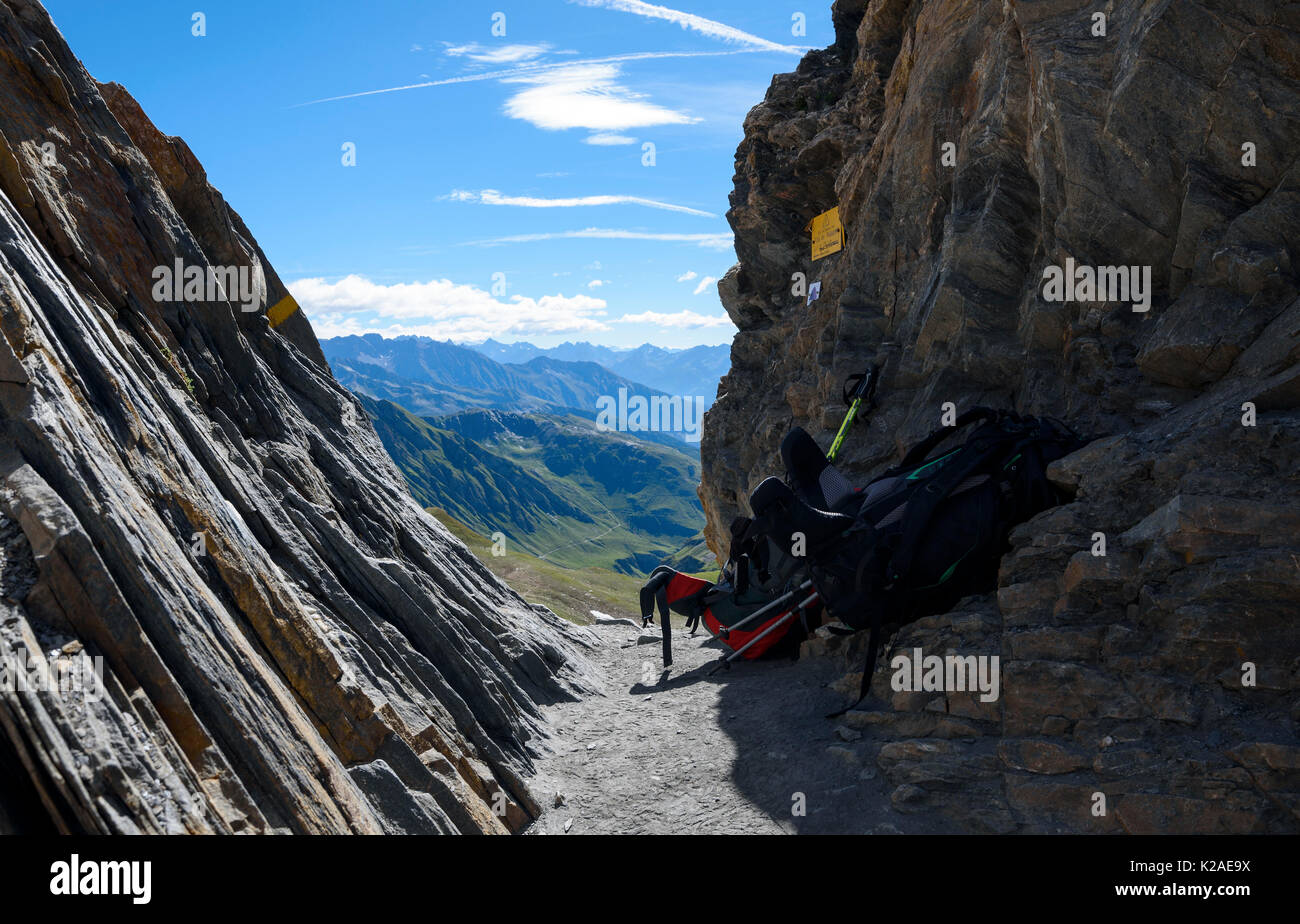 Pass col hi-res stock photography and images - Alamy