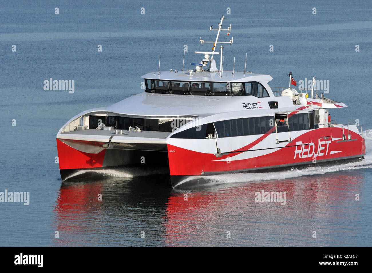 Red jet Isle of Wight ferry fast ferries Solent crossing to Isle of ...