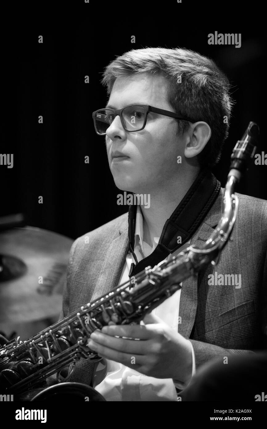 Dan newberry hi-res stock photography and images - Alamy