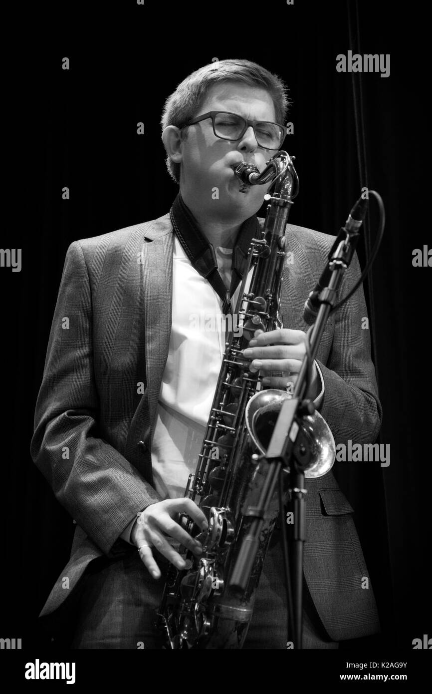 Dan newberry hi-res stock photography and images - Alamy