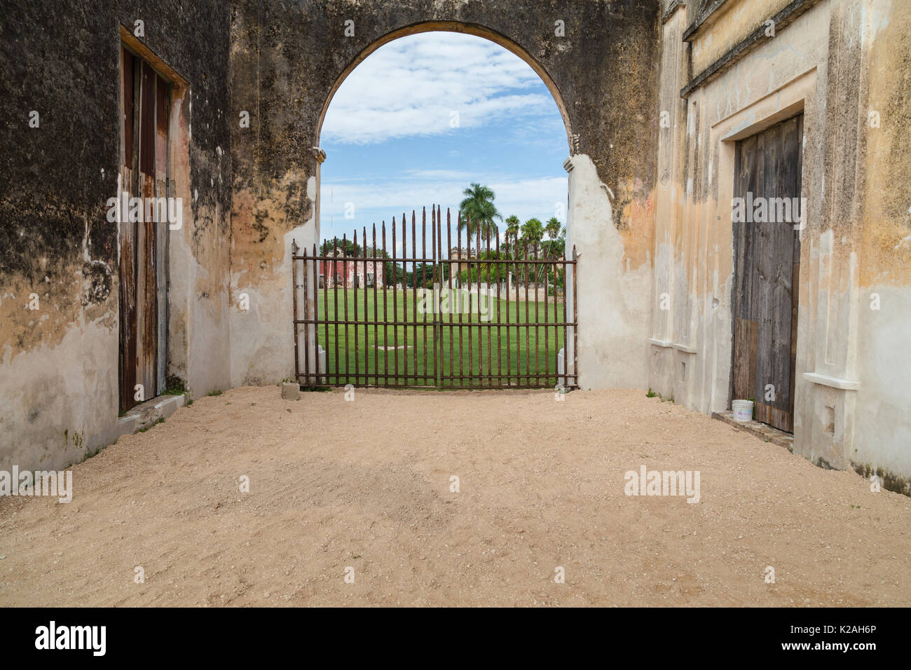 17th century plantation hi-res stock photography and images - Alamy
