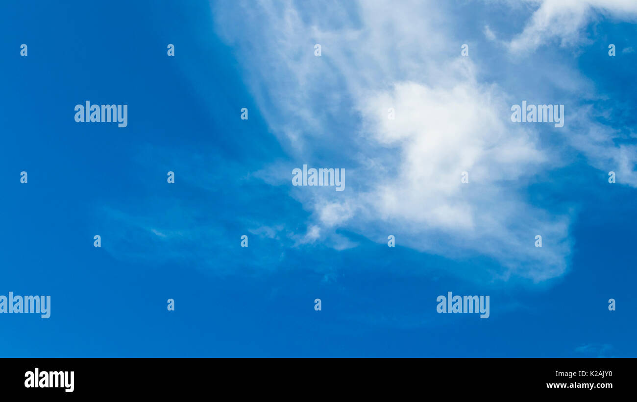 Blue hazy background hi-res stock photography and images - Alamy